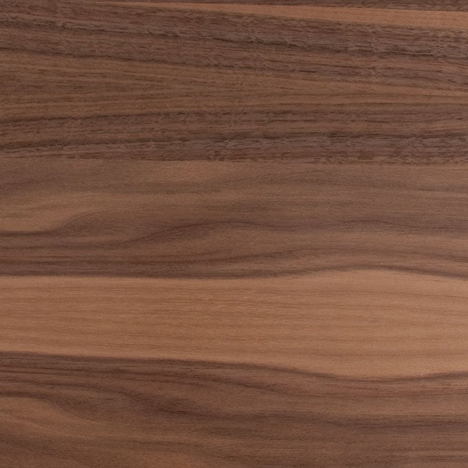 Walnut vs. Oak: A Comparison of Kitchen Cabinet Materials